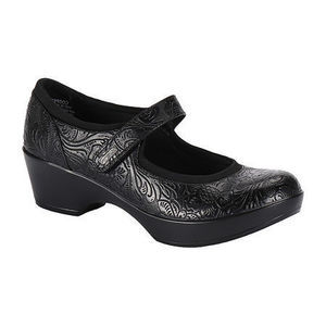 Btrue by Baretraps | Shoes | Btrue By Baretraps Womens Cooper Mary Jane ...